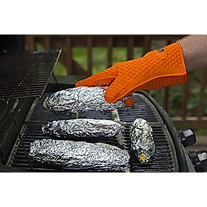 AMZ BBQ CLUB Grilling Accessories - Silicone BBQ Gloves, Food Grade Meat Claws, Digital Grilling Thermometer | BBQ Set for Cooking Grilling Barbecue Roasting Baking Open Flame