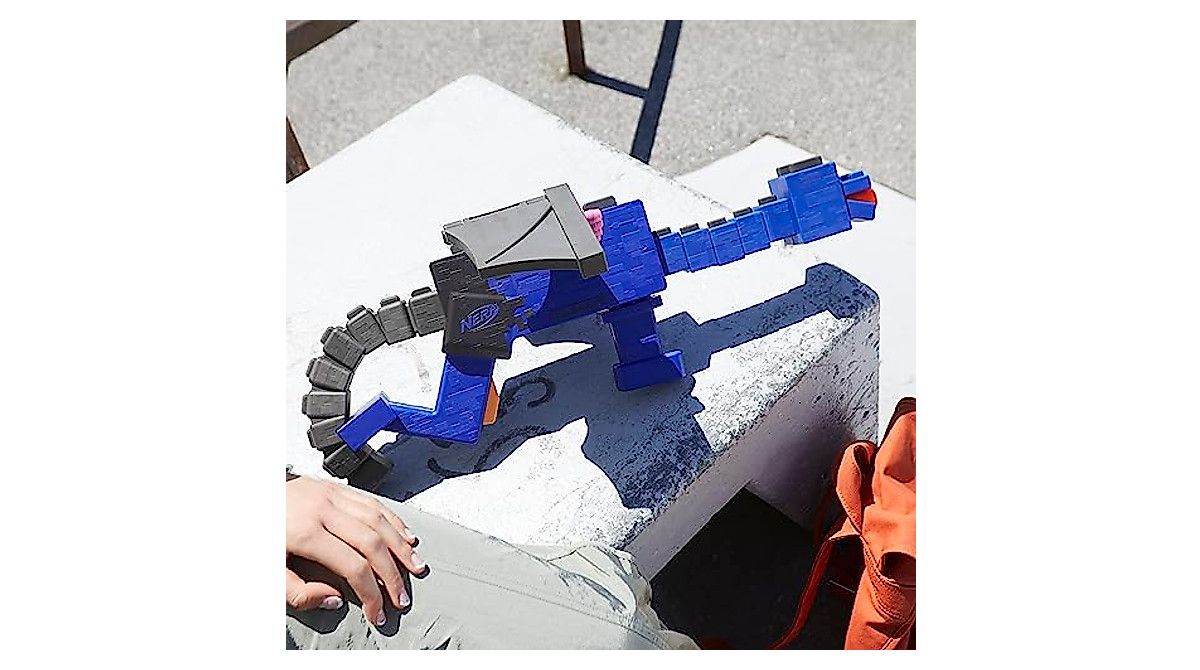 Nerf Minecraft Ender Dragon Blaster - 4-Dart Fun