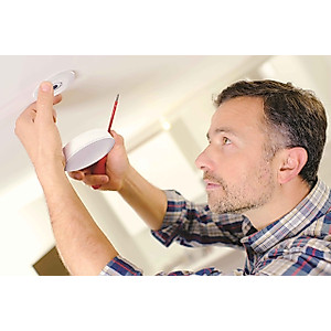 Airthings 2930 Wave Plus - Radon & Air Quality Monitor, Battery Powered (CO2, VOC, Humidity, Temp, Pressure)