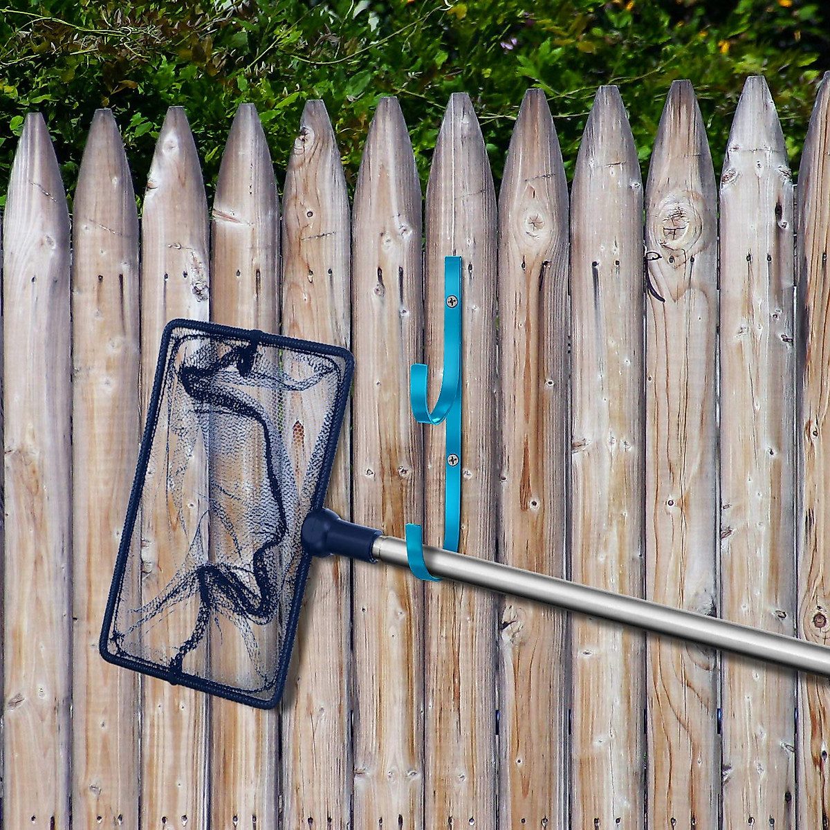 6 Pieces Pool Pole Hook Hanger Swimming Metal Brackets Pool Hook with 12 Pieces Screws for Telescopic Poles, Skimmers, Leaf Rakes, Net, Brush, Vacuum Hose, Garden and Pool Accessories (Blue)