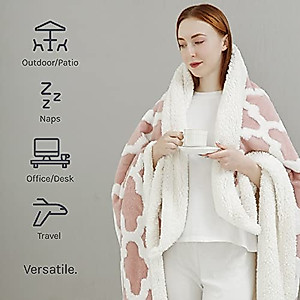 Soft Sherpa Shaggy Fleece Blanket Pink - Fuzzy Fluffy Super Soft Furry Plush Decorative Blanket Dual Sided Throw Size fit Couch Sofa Thick Warm Cozy Blanket, Quatrefoil Pattern 50x60 inches，420GSM