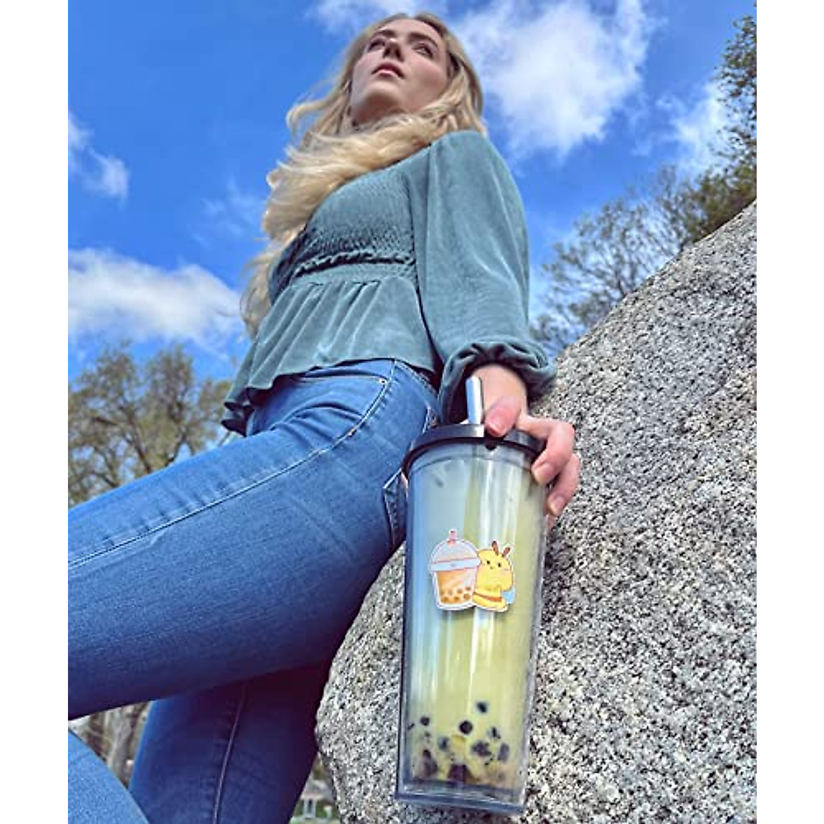 24 oz Reusable Boba Cup Smoothie Tumbler with Resealable Lid Plug, Double Wall Insulated, Boba Tea Kit, Leakproof Bubble Tea Cup, Reusable Boba Straw for Boba Pearls, Bubble Tea Kit, Boba Kit (Black)