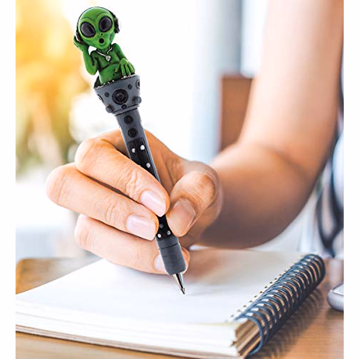 Planet Pens Alien DJ Novelty Pen - Fun and Unique Kids and Adults Ballpoint Pen, Cute Science Fiction Space Writing Pen Instrument For School & Office Desk Decor