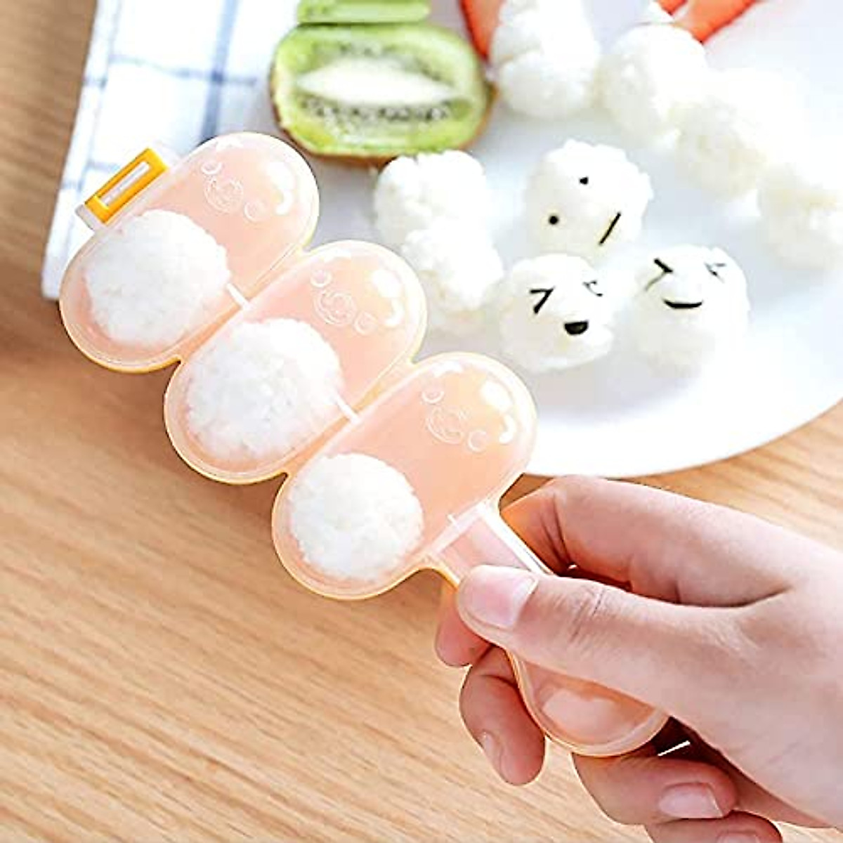 DZHT Rice Ball Molds, DIY Rice Baller Shakers Lunch Maker Mould, Onigiri Mold, Ball Shaped Kitchen Tools Food Decor for Kids, Rice Ball Mold Shaker Sushi Maker Mould with a Mini Rice Paddle (1 Set)