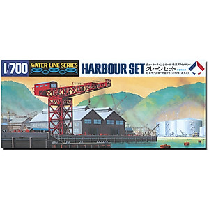Hasegawa HWL510 1:700 Scale Harbour Set Plastic Model