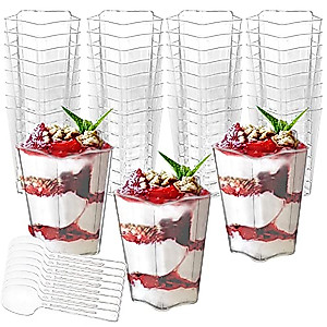 Hacaroa 100 Pack Mini Dessert Tumbler Cups with Spoons, 2 Oz Plastic Star Parfait Appetizer Cups, Clear Reusable Dessert Serving Bowls for Puddings, Mousse, Party Event