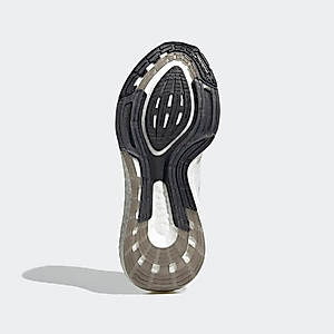 adidas Women's Ultraboost 22 Running Shoes, Black/Black/White, 7.5