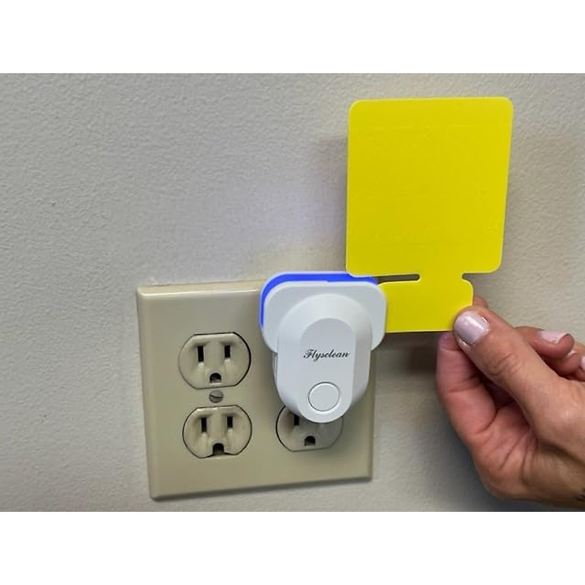 18 Pack Flying Insect Trap Refill Kit, Indoor Plug-in Fly Trap Refill Sticky Glue Cards, Safe Non-Toxic Easy to Use Flying Insect Catcher Sticky Refill Kit for Flies, Gnats, Moths and Other Insects