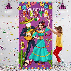 Fiesta Couple Photo Door Banner, Giant Fabric Fiesta Photo Booth Background, Funny Fiesta Games Supplies for Mexican Theme Festival, 6 x 3 ft