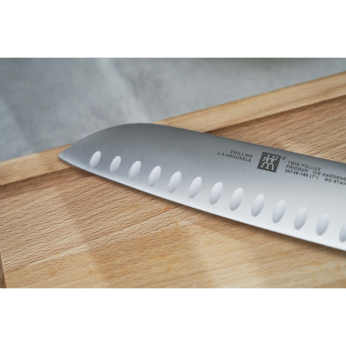 Zwilling  J.A. Henckels Twin Signature Chinese Chef Knife, Santoku Knife 7 Inch,Stainless Steel, Black