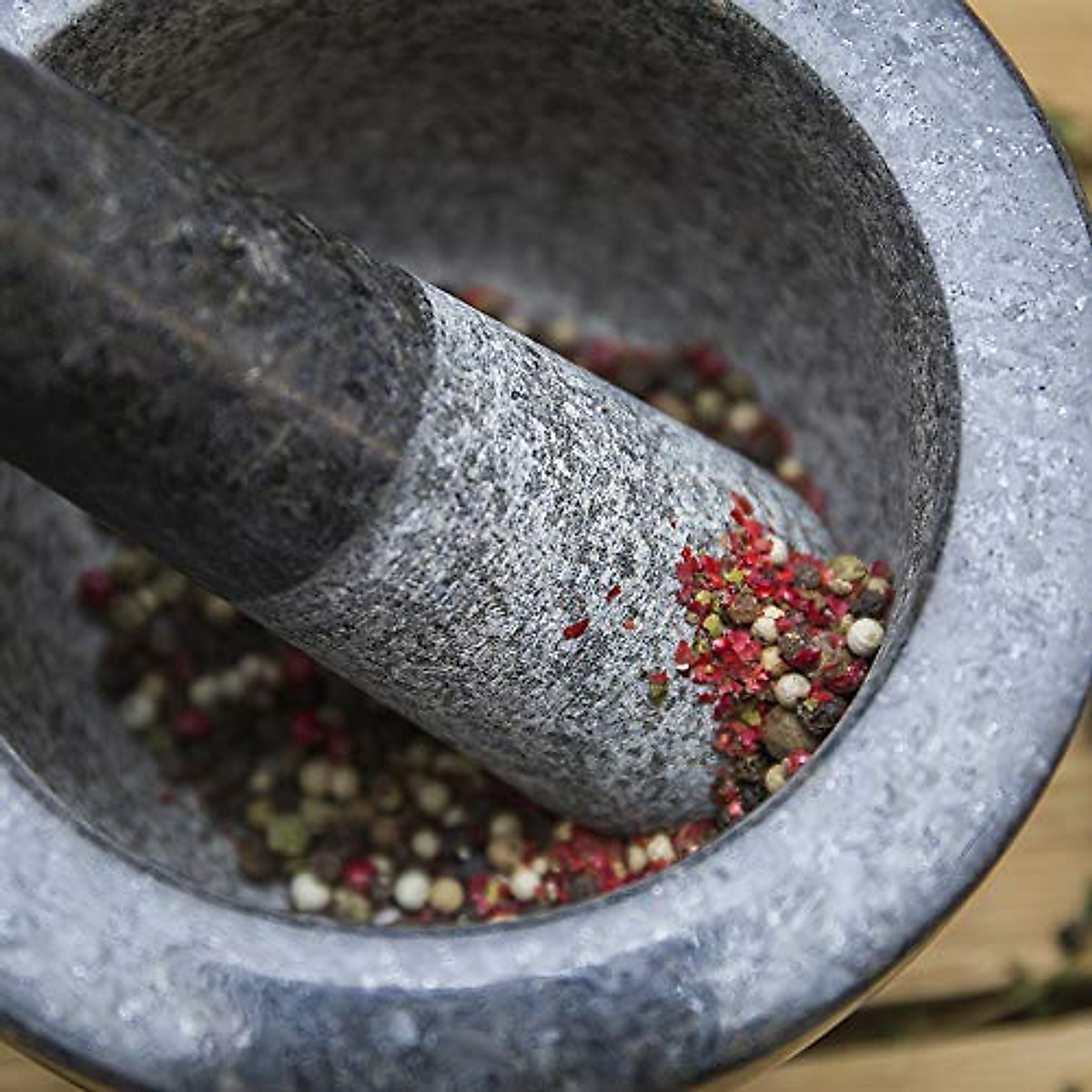 ChefSofi Mortar and Pestle Set - Black Polished Exterior - 6 inch - 2 Cup Capacity