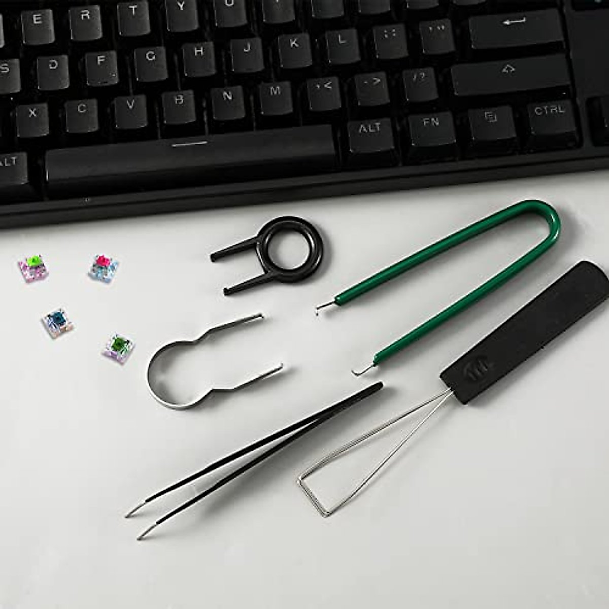 Set of 5pcs Keyboard Cleaning Tools, Keycap Remover Key Switch Puller Keycap Puller Kit with Keycap Tweezers for Hot Swappable Mechanical Keyboards