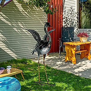 chisheen Crane Garden Statue Sculpture, Metal Heron Outdoor Decor, Yard Art Bird Decoy for Backyard Pond Patio Porch Lawn Decorations