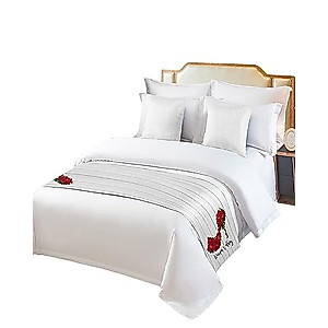 SSEVITEY Bed Runner Scarf Women's Day Red Rose High Heels Rustic Wooden Board Bedding Scarves for Queen Size Foot of Beds,Spring Floral Bed Decorative Scarf for Bedroom Hotel and Wedding Room