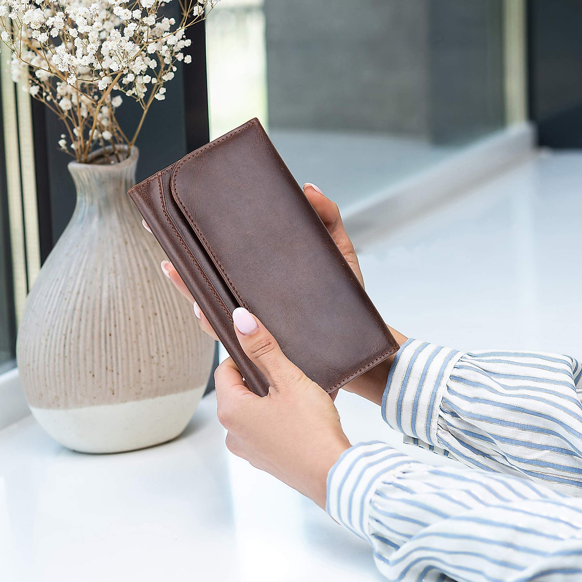 moonster Leather Wallets for Women, Handmade Womens Leather Wallet Brown, Genuine Leather Wallet Women, Ladies Wallets Leather, Women's Wallets, Multi Compartment RFID Wallet for Women 8"x4"