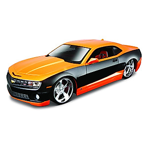 Maisto 1:24 Scale Design Assembly Line 2010 Chevrolet Camaro SS Die-Cast Vehicle - Colors May Vary