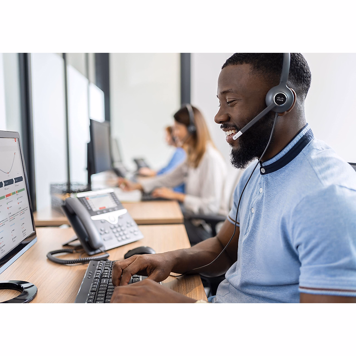 CISCO Headset 531, Wired Single On-Ear Quick Disconnect with USB-A Adapter, Charcoal, 2-Year Limited Liability Warranty (CP-HS-W-531-USBA=)