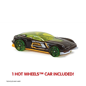 Hot Wheels Felt Mega Playmat with Vehicle