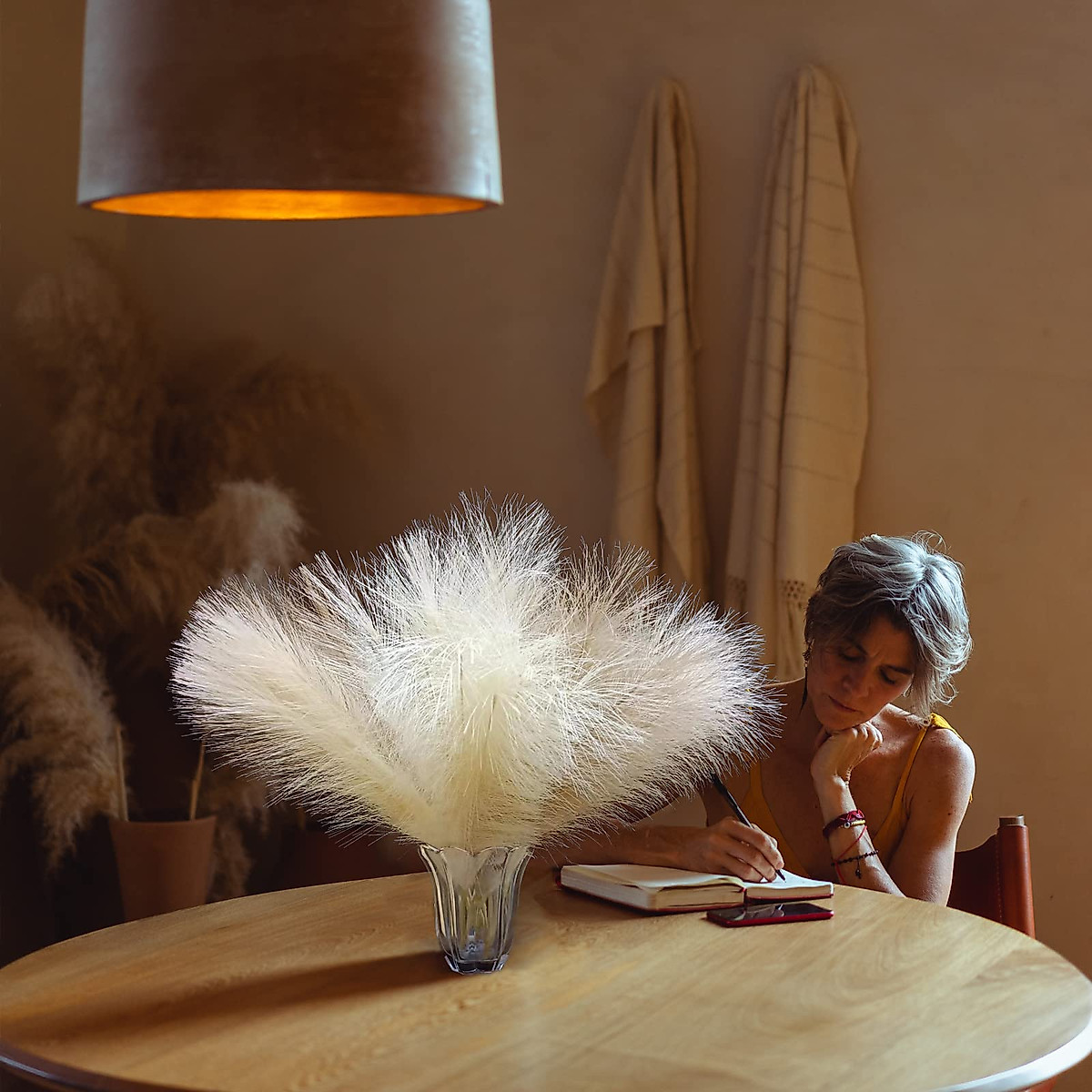 lulute 6 Stems Faux Pampas Grass,17 inch/45cm Artificial Pampas Grass,Fake Dried Pompous Grass Branches Decor for Home Kitchen Garden Party Photographing,Flower Arrangement Vase(Beige Taupe)