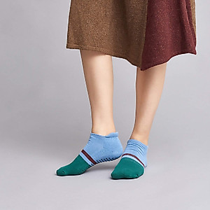 Aprilaugust Non Slip Grip Ankle Socks for Yoga, Pilates, Barre, Barefoot training and Running (G_Pink + Beige + Blue (3pairs), S/M)