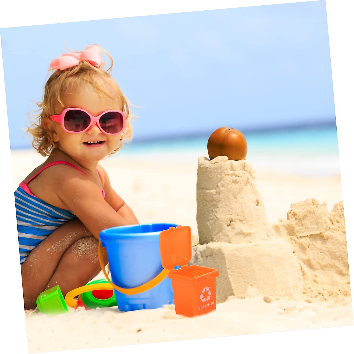 60 Pcs Mini Trash Can Trash Cans Photo Prop Trash Classification Toy Lovely Garbage Trash Cans Small House Garbage Can Model Trash Can Plaything Miniature Garbage Bin Model