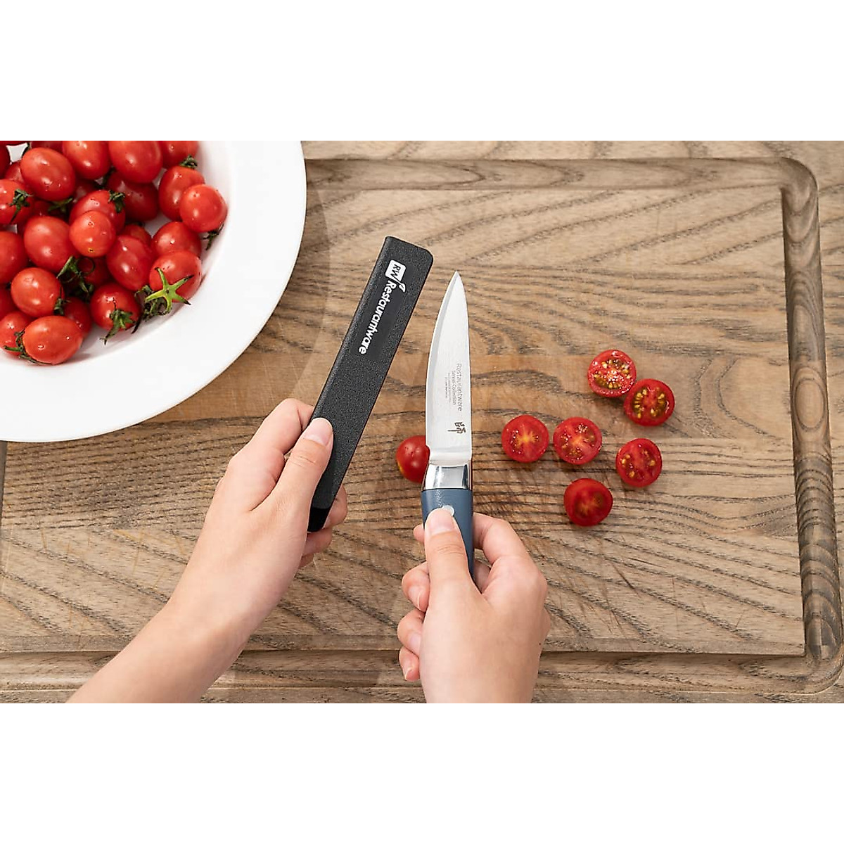 Restaurantware Sensei 6 x 1 Inch Knife Sleeve, 1 BPA-Free Knife Protector - Fits Steak Knife, Felt Lining, Black Plastic Knife Blade Guard, Durable, Cut-Proof