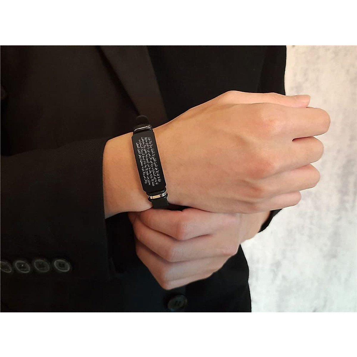 ForeverWill Ayatul Kursi Quran Calligraphy Allah God Amulet Silicone Bracelet, Arabic Verse Protection Bangle Wristband Religious Muslim Islamic Faith Jewelry, Adjustable, Black (FW-HNC-0100-quran)