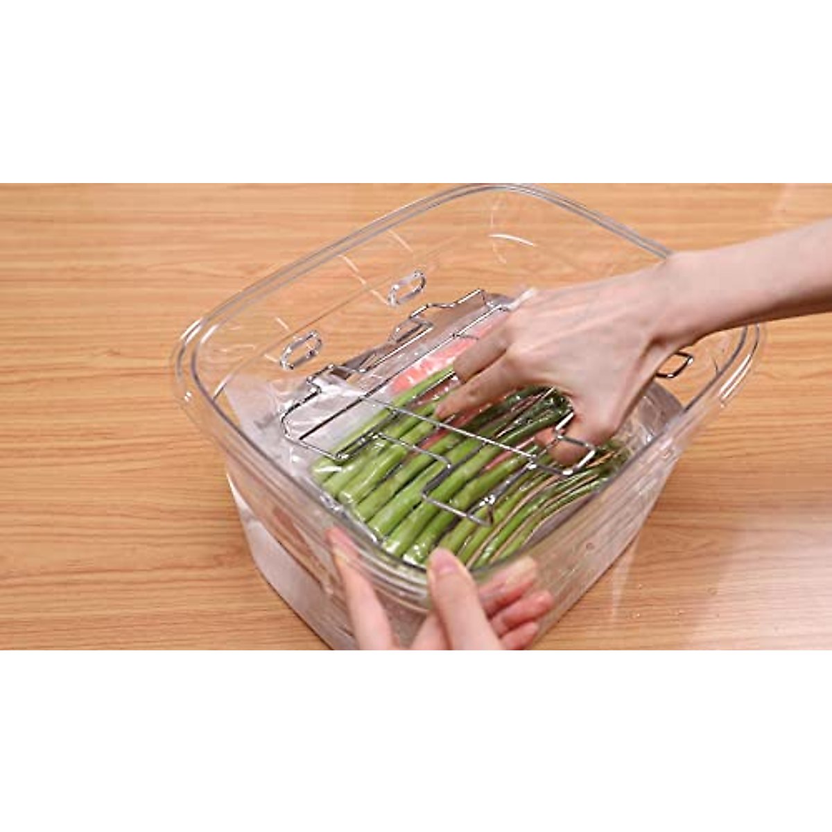 EVERIE Versatile 12-Quart Sous Vide Container with Built-in Rack and Collapsible Silicone Lid and Container Sleeve Compatible with All Sous Vide Cookers, KIT-1202-TYGJ