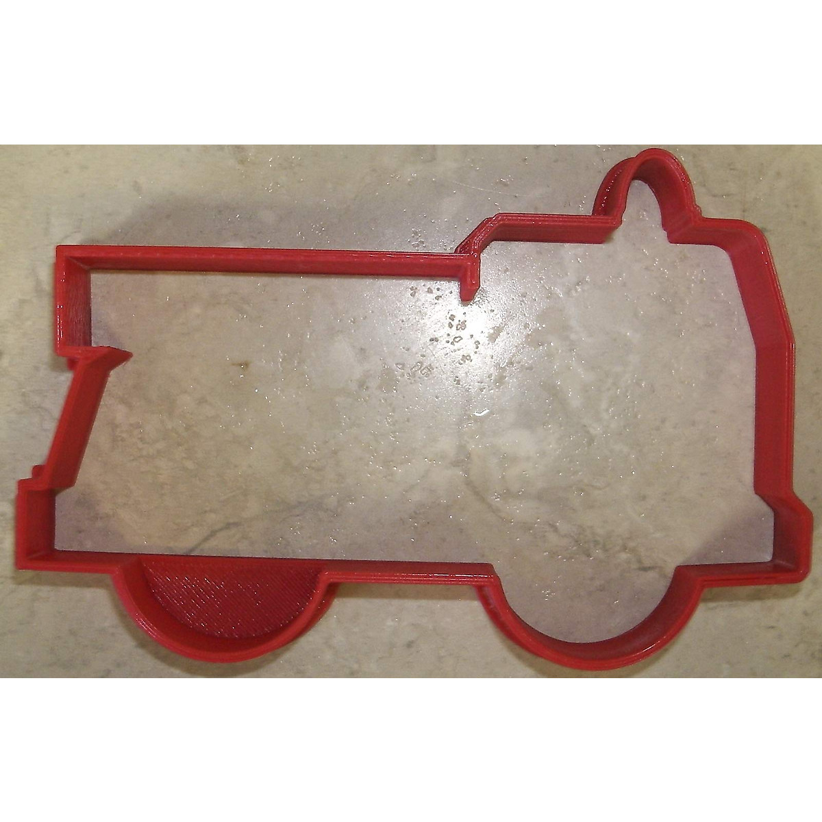 FIRE TRUCK FIRETRUCK ENGINE VEHICLE FIREMAN SAM COOKIE CUTTER MADE IN USA PR909