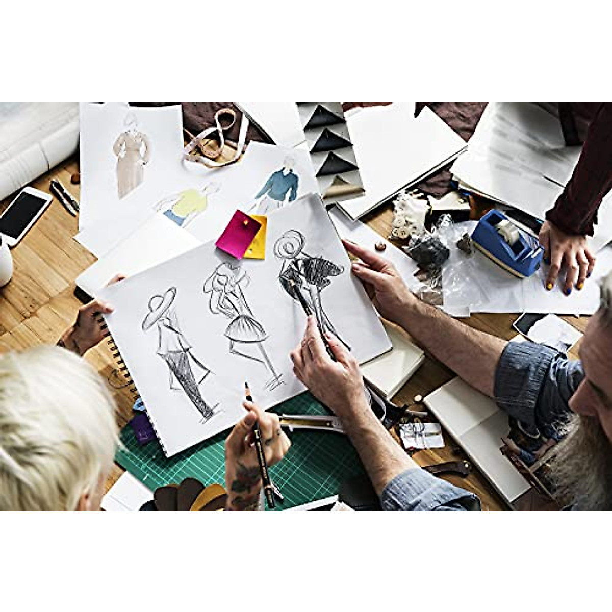 Brusarth Professional Charcoal Pencils Drawing Set 6 Pieces (Ex-Soft, Soft, Medium, & Hard) Charcoal Pencils for Drawing, Sketching, Shading, Artist Pencils for Beginners & Artists