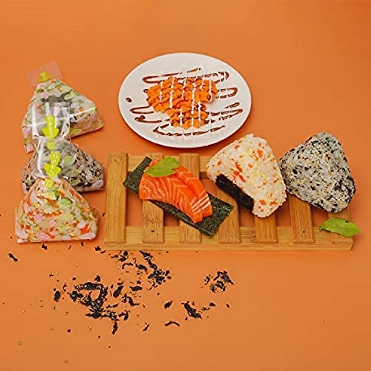 ChasBete Onigiri Mold And Wrappers Set, 2 Sushi Mold + 100 Disposable Onigiri Wrappers + Sealing Tapes For Rice Ball Maker/Onigiri Mold Wrapper