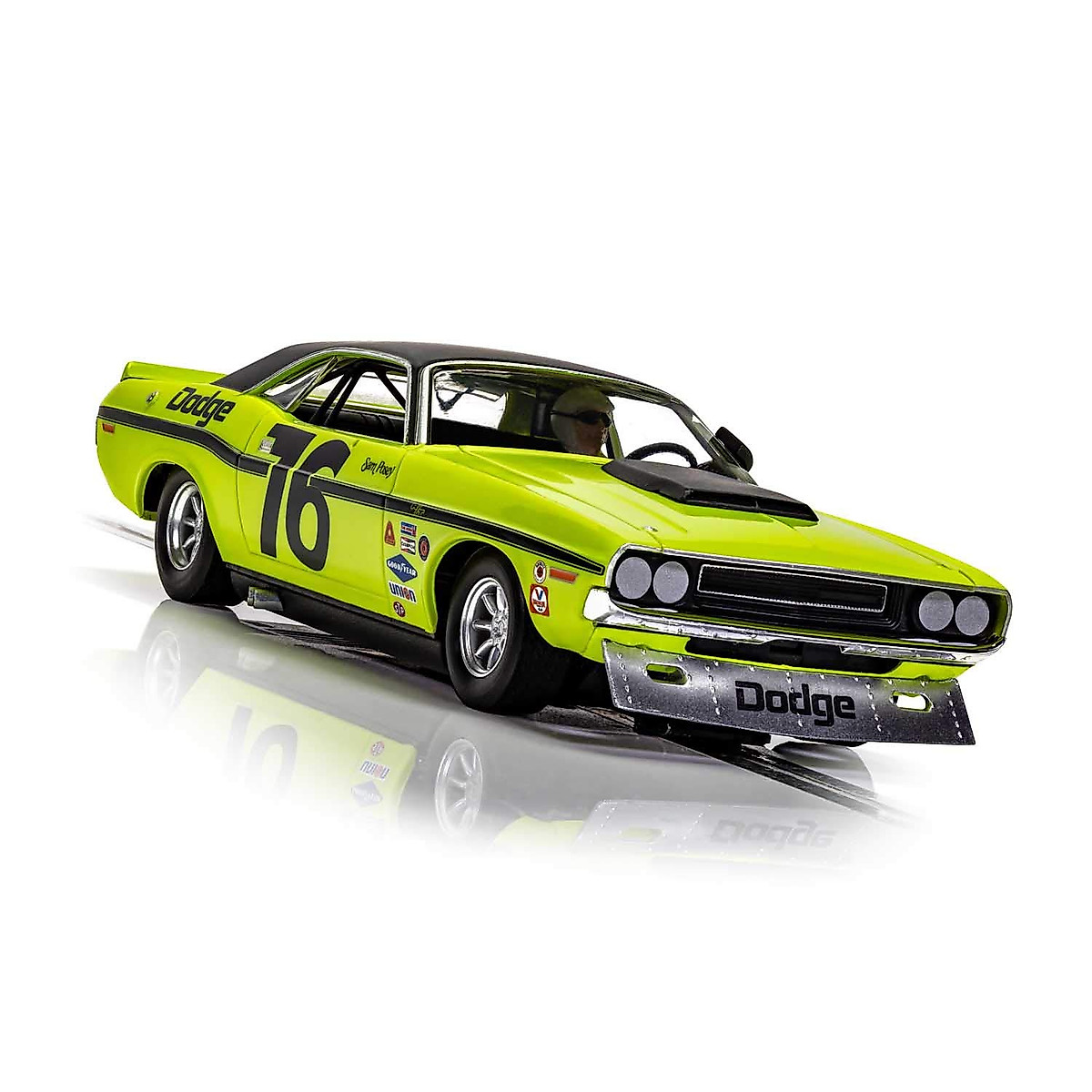 Scalextric Dodge Challenger Sam Posey #76 1:32 Slot Race Car C4164