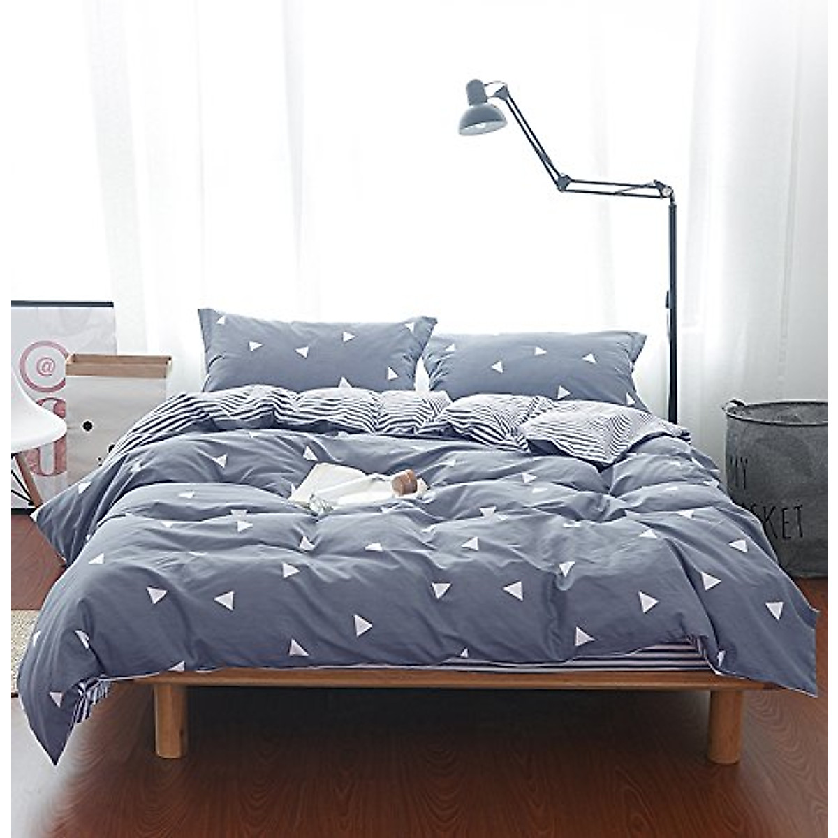 3 Pieces Duvet Cover Set Blue Gray with White Triangles - Ultra Soft and Easy Care Design Summer Bedding Duvet Cover Queen Size 90x90+ 2 Pillow Shams- 800 TC with Zipper Closure 4 Corner Ties