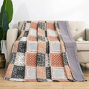 Travan Quilted Throw Blanket Lightweight Decorative Color Block Pattern Blanket for Bed Couch Sofa (Tricolors, Throw Blanket), 60 x 78Inch