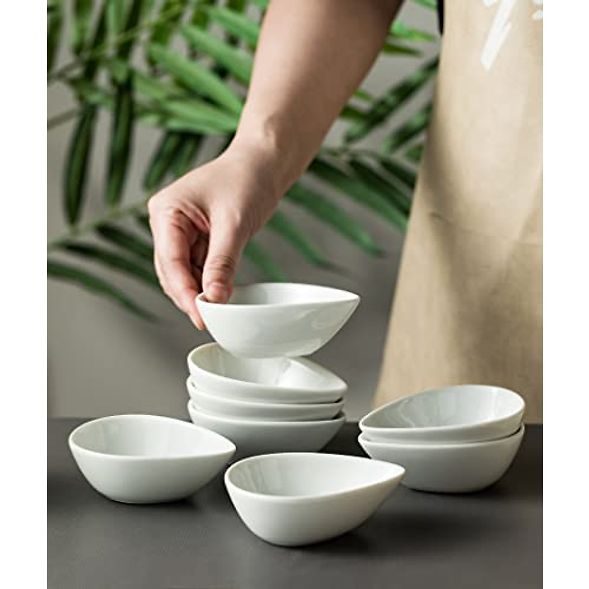 Miamolo 8 Pack Dipping Sauce Bowls, 3 Oz Ceramic Soy Sauce Dish Dip Bowls Water Drop Shape, Small Bowls for Side Dishes, Sushi, Ice Cream, Appetizer, BBQ, Party