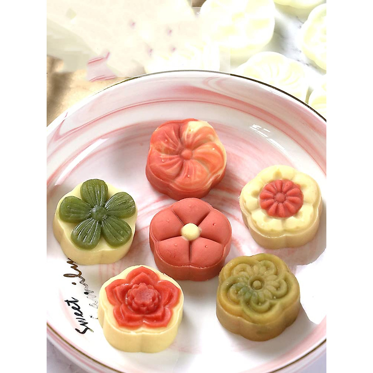 Mooncake Molds Set, Mid-Autumn Festival Hand-Pressure Moon Cake maker 6 pcs for baking, DIY Hand Press Cookie Stamps Pastry Tool(1 Mold, 6 Stamps). (50G)