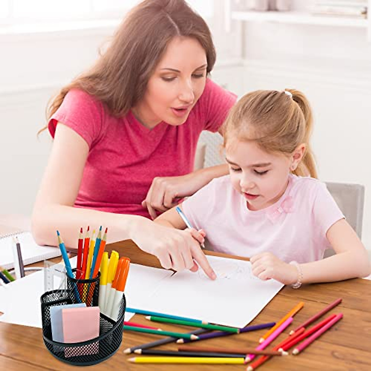 Siniffo Pencil Holder for Desk, Pen Holder with 360 Degree Rotating Function, Wire Mesh Pen Organizer for Desk, Office, Classroom, School, Home (Black)