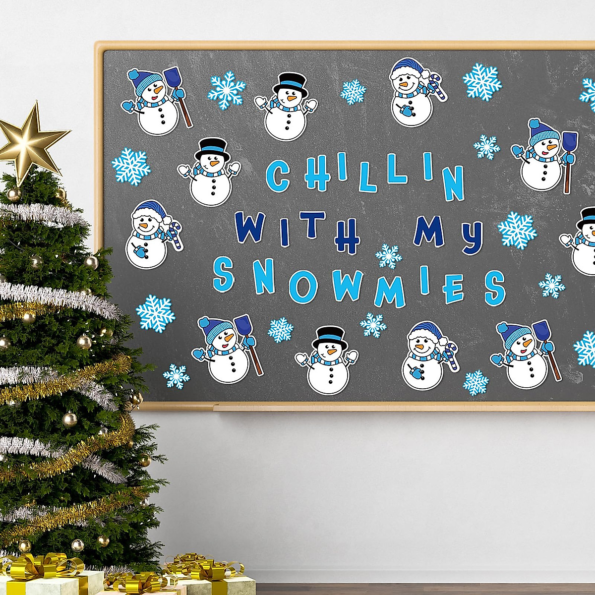 Whaline 52Pcs Winter Snowman Cutouts Christmas Snowman Snowflake Cutouts Winter Chillin with My Snowmies Bulletin Board Decor Blue White Snowman Holiday Party Cutouts for School Classroom Decor