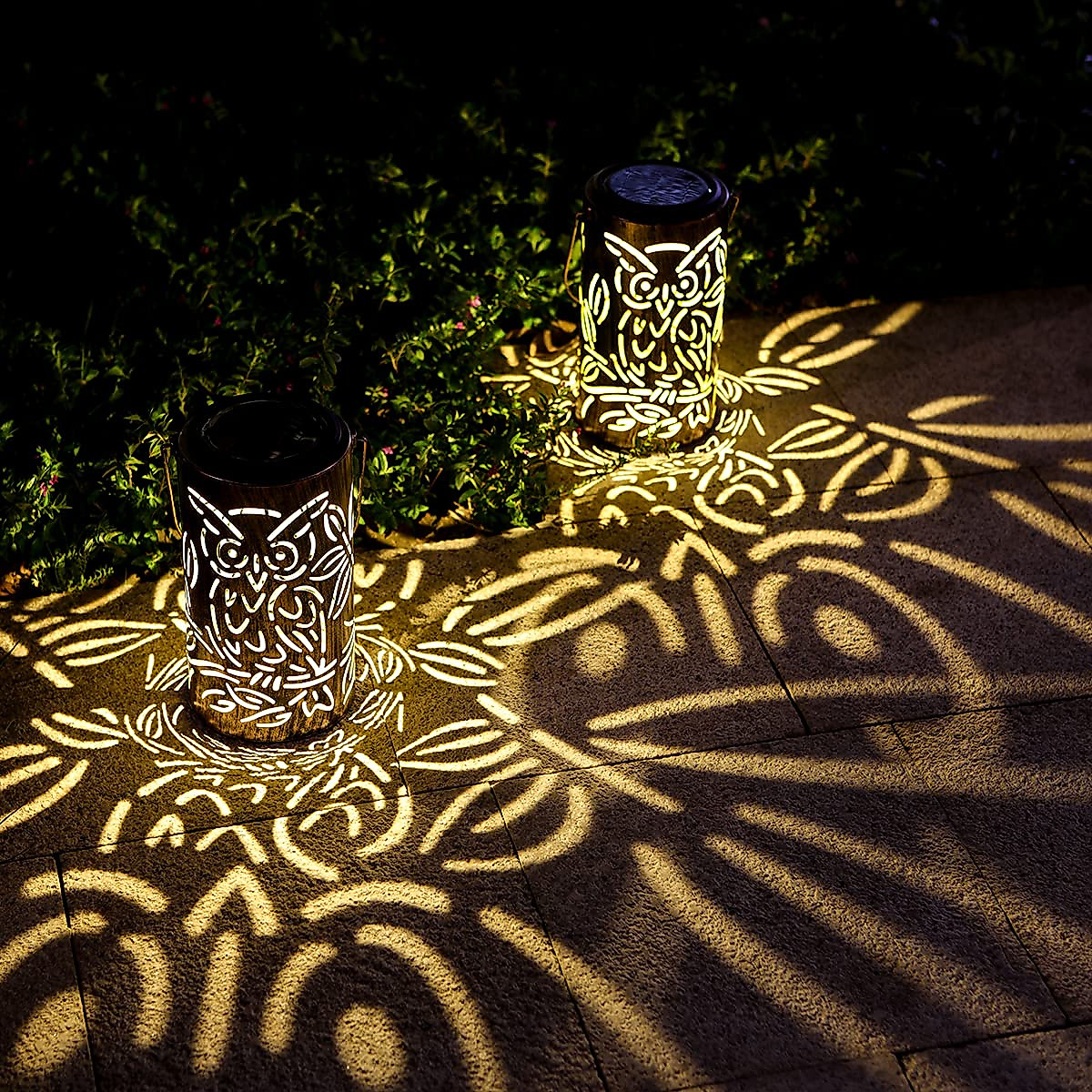 YUEFA New Upgrade Solar Lanterns Outdoor Waterproof, Hanging Solar Garden Lights lantrens,for DIY Garden Patio Holiday and Outdoor Large Lawn Decoration