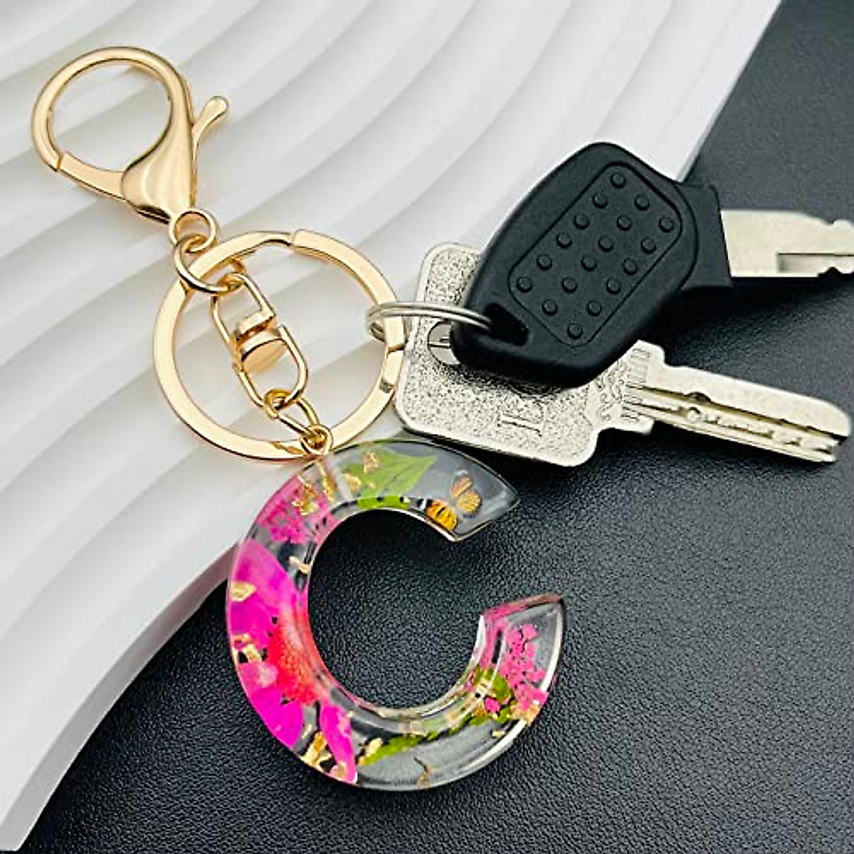 Initial Letter Butterfly Flower Pink Keychain Birthday gifts for Women Girl Backpack Wallet Car Key Cute Bling Keychain