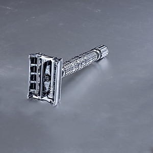 VIKINGS BLADE Double Edge Safety Razor for Men + 5 Swedish Steel Blades + Luxury Case. Long Handle. Smooth, Reusable, Eco-Friendly (The Vulcan)
