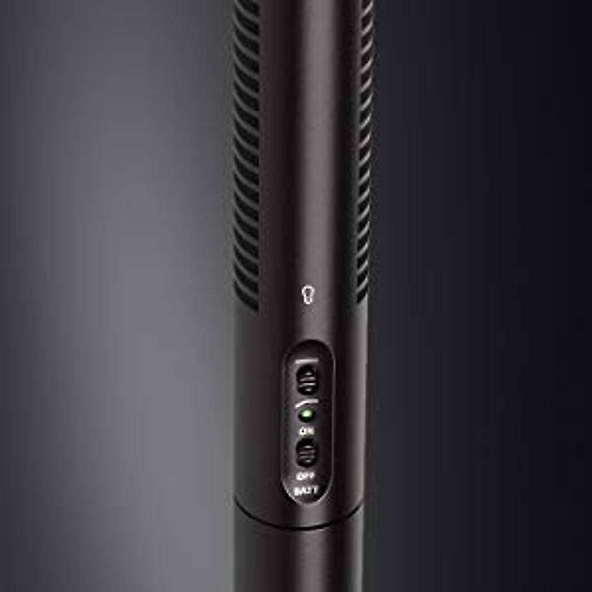 Sennheiser MKE 600 Video, Cinema and Broadcasting Shotgun Microphone Complete Kit with LyxPro Boompole, Shockmount, Windscreen Bundle