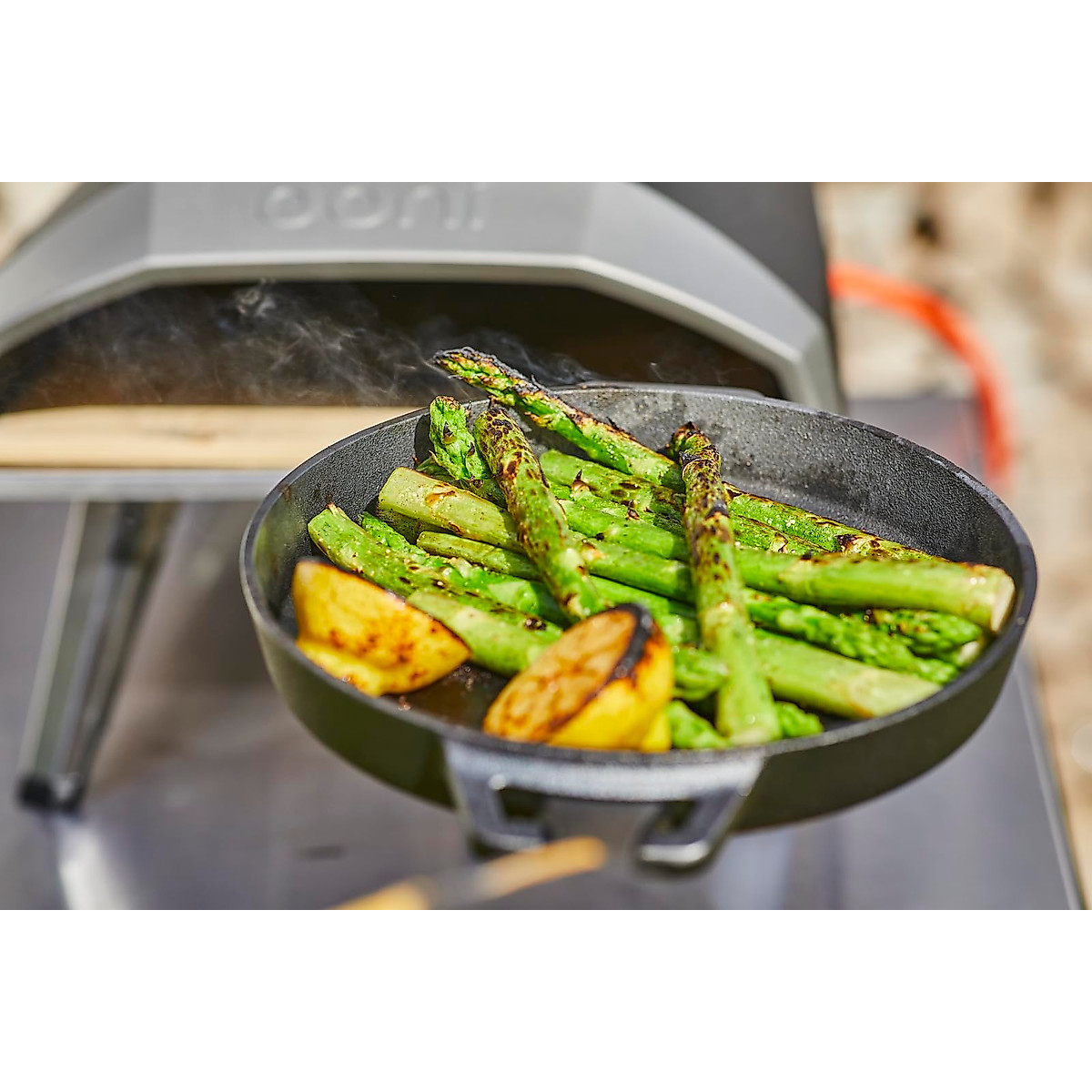 Ooni Cast Iron Skillet Pan - 9" Round Cast Iron Skillet with Removable Handle and Sainless Steel Trivet, Cast Iron Frying Pan, Pre-Seasoned Non-Stick Oven Safe Cookware, Pizza Oven and BBQ Accessories