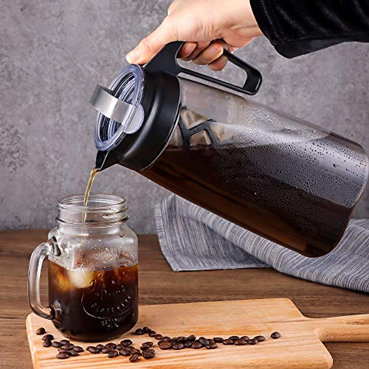 Sivaphe 2 Quart Cold Brewer Coffee Maker Deluxe Patented Manual Iced Loose-Tea Method 64oz Leak Proof Coffee Pitcher with 2 Removable Finish-Mesh Filters