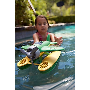 Green Toys Seaplane in Green Color - BPA Free, Phthalate Free Floatplane for Improving Pincers Grip. Toys and Games ,9 x 9.5 x 6 inches
