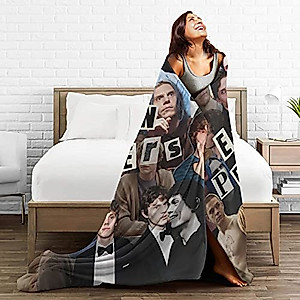 MEROHORO Evan Peters Collage Blanket (3 Sizes), Warm, Lightweight & Cozy, Super Soft & Comfy Flannel Blanket, Fleece Blanket, Microfiber Anti-Pilling Plush Blanket for Couch, Bed, Sofa, 60"x50"