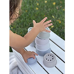 BraveJusticeKidsCo. Silicone Educational Stacking Cups (10 Pieces) | Baby Sorting and Counting | Bath Toys | Early Motor Development | Best Montessori Toy Gift for 6 Month+ Boys & Girls