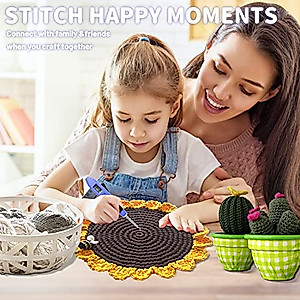 Zcvtbye Counting Crochet Hook Set,Ergonomic Crochet Hooks with LED Light and Digital Stitch Counter, Beginner Knitting Kit with 12 Interchangeable Crochet Hooks for Crocheting and Knitting