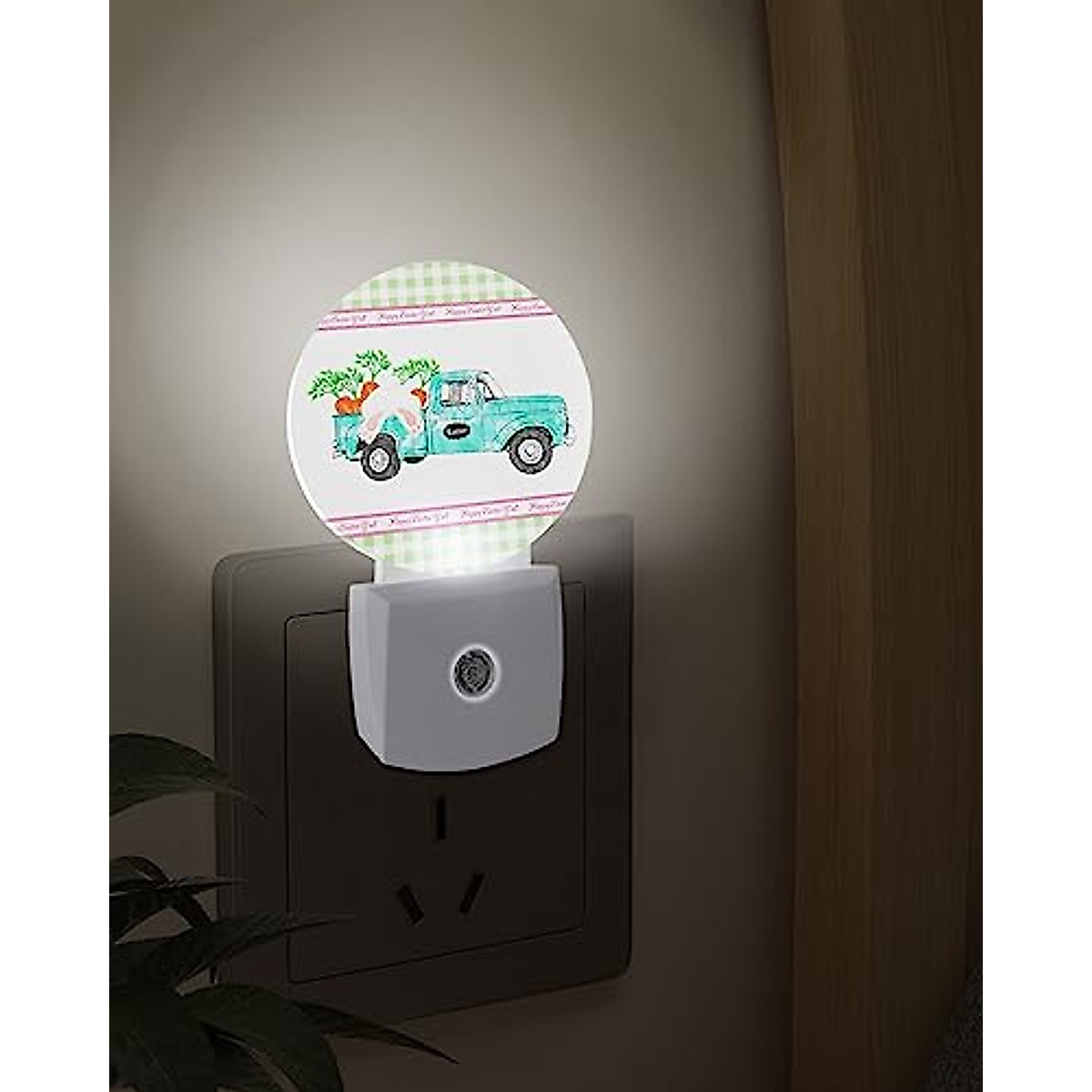 Night Light Plug into Wall, LED Nightlights Easter Truck with Carrot Bunny Green Plaid Pattern Small Nightlight Auto Dusk-to-Dawn Sensor Lamp LED Night Lights for Kid's Bedroom, Bathroom
