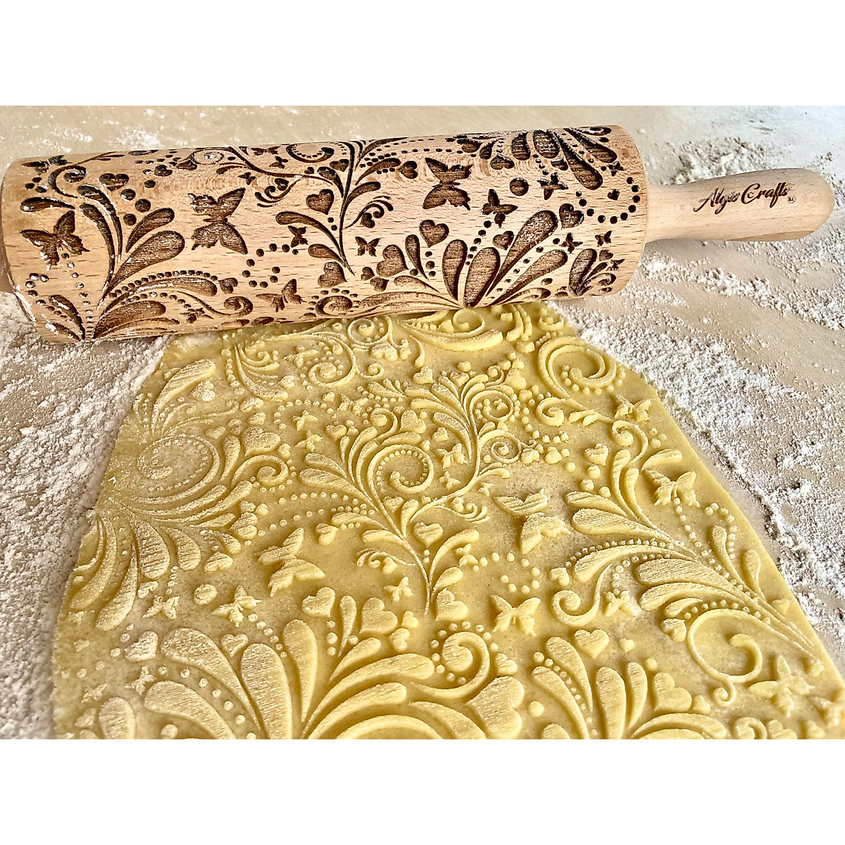 ROLLING PIN SPRING WOODDEN EMBOSSING ROLLING PIN with BUTTERFLIES and FLOWERS EMBOSSED COOKIES GIFT FOR MOTHER FRIEND
